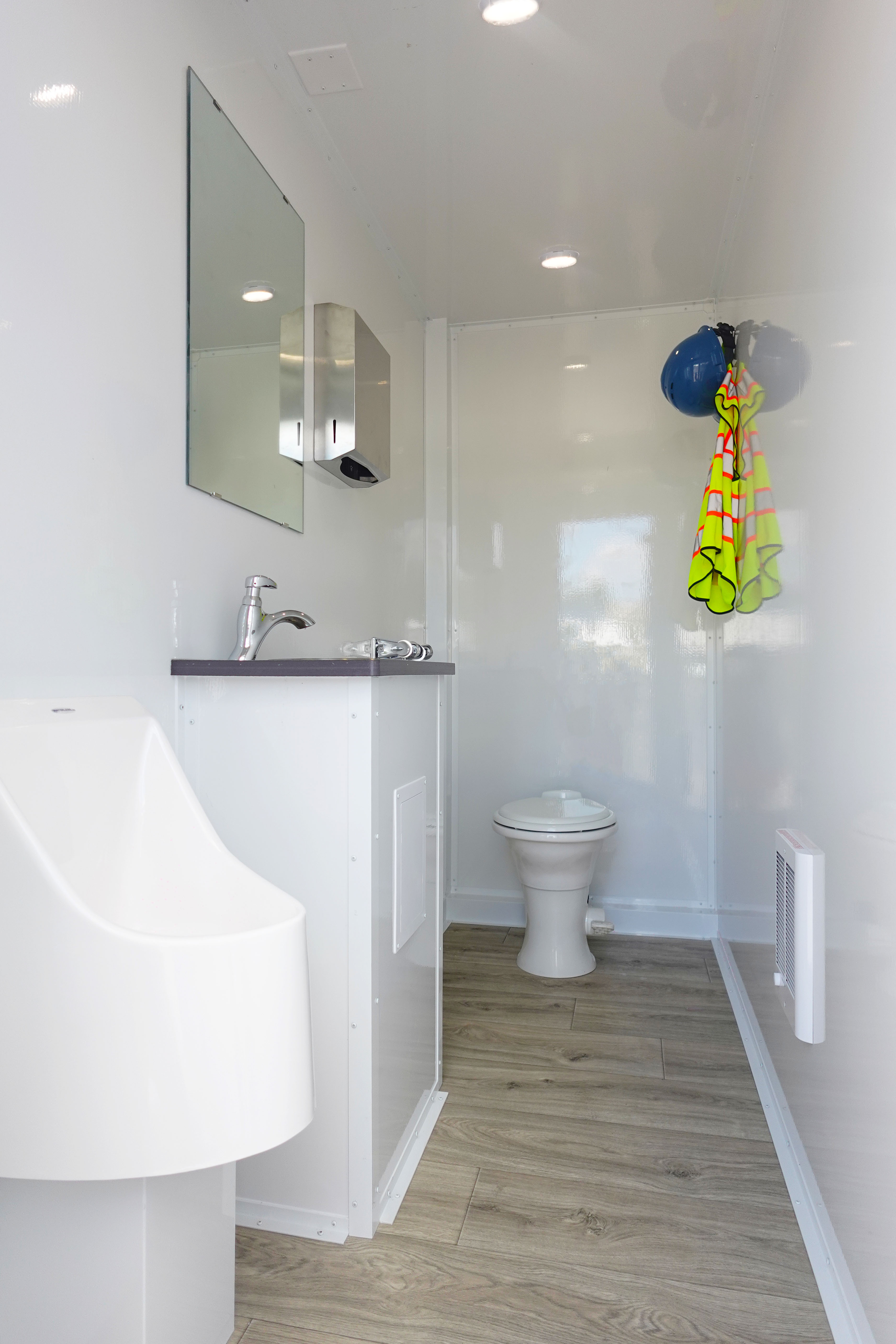 Restroom Trailers for Construction Sites